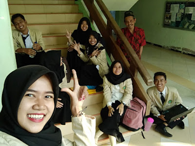 Hadiah Terindah Dari Guru Kehidupan – STKIP PGRI Ponorogo